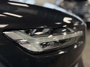 Grey Volvo V60 2020 in Klaipeda, with an engine capacity of 2.00 L and mileage of 256 thousand km for 18500 €, photo 42 on AUTOMOTO.COM.LV