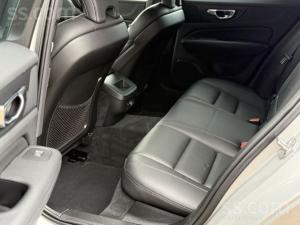 Grey Volvo V60 2020 in Riga, with an engine capacity of 2.00 L and mileage of 104 thousand km for 16900 €, photo 17 on AUTOMOTO.COM.LV
