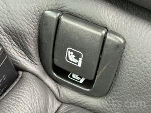 Grey Volvo V60 2020 in Riga, with an engine capacity of 2.00 L and mileage of 104 thousand km for 16900 €, photo 20 on AUTOMOTO.COM.LV