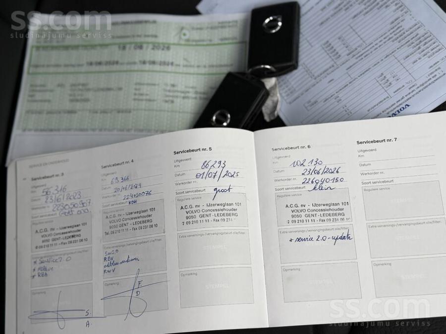 Grey Volvo V60 2020 in Riga, with an engine capacity of 2.00 L and mileage of 104 thousand km for 16900 €, photo 25 on AUTOMOTO.COM.LV