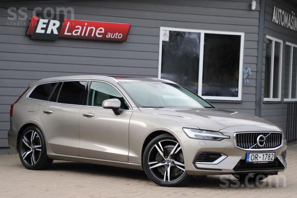 Grey Volvo V60 2020 in Tukums, with an engine capacity of 2.00 L and mileage of 204 thousand km for 17000 €, photo 5 on AUTOMOTO.COM.LV