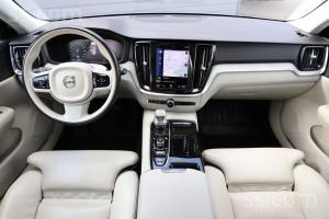 Grey Volvo V60 2020 in Tukums, with an engine capacity of 2.00 L and mileage of 204 thousand km for 17000 €, photo 8 on AUTOMOTO.COM.LV