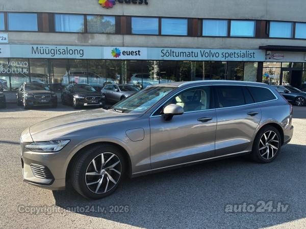 Вольво B60 2020 в Таллин на AUTOMOTO.COM.LV Серый Вольво B60 2020 в Таллин, объемом двигателя 2.00 л и пробегом 106 тыс. км за 25990 €, фото 4 на AUTOMOTO.COM.LV