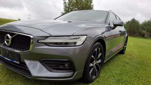 Grey Volvo V60 2020 in Ignalina, with an engine capacity of 2.00 L and mileage of 245 thousand km for 13000 €, photo  on AUTOMOTO.COM.LV