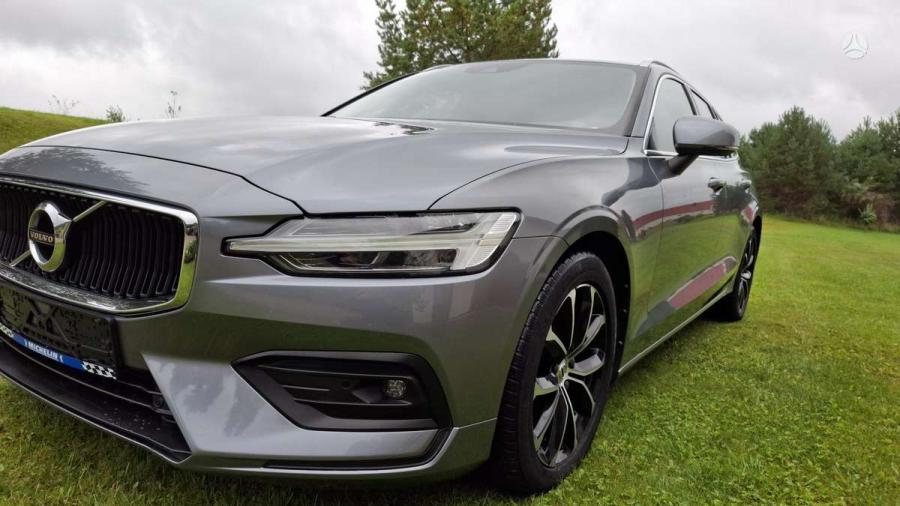 Grey Volvo V60 2020 in Ignalina, with an engine capacity of 2.00 L and mileage of 245 thousand km for 13000 €, photo 1 on AUTOMOTO.COM.LV
