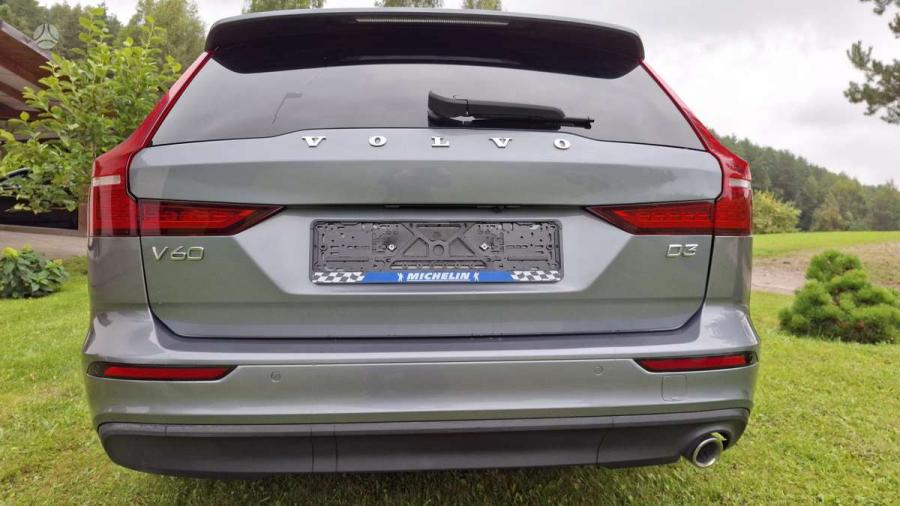 Grey Volvo V60 2020 in Ignalina, with an engine capacity of 2.00 L and mileage of 245 thousand km for 13000 €, photo 5 on AUTOMOTO.COM.LV