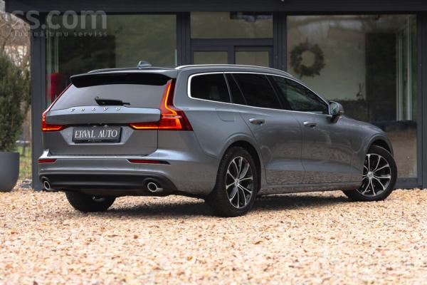 Grey Volvo V60 2021 in Jelgava, with an engine capacity of 2.00 L and mileage of 252 thousand km for 16400 €, photo 6 on AUTOMOTO.COM.LV