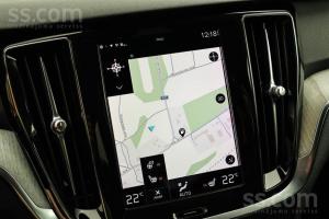 Pelēks Volvo V60 2021 Tukums, ar dzinēja tilpumu 2.00 L un nobraukumu 175 tūkst. km par 100 €, foto 16 vietnē AUTOMOTO.COM.LV