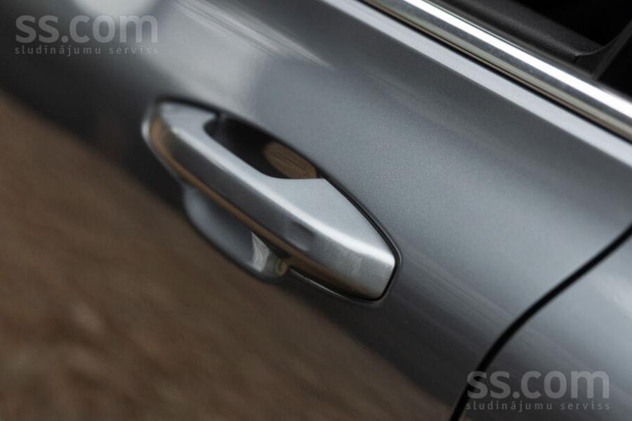 Pelēks Volvo V60 2021 Jelgava, ar dzinēja tilpumu 2.00 L un nobraukumu 252 tūkst. km par 14800 €, foto 9 vietnē AUTOMOTO.COM.LV