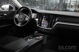 Pelēks Volvo V60 2021 Jelgava, ar dzinēja tilpumu 2.00 L un nobraukumu 252 tūkst. km par 14800 €, foto 13 vietnē AUTOMOTO.COM.LV