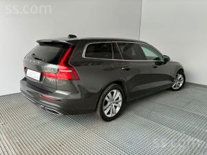 Серый Вольво B60 2021 в Рига, объемом двигателя 2.00 л и пробегом 148 тыс. км за 23490 €, фото 4 на AUTOMOTO.COM.LV