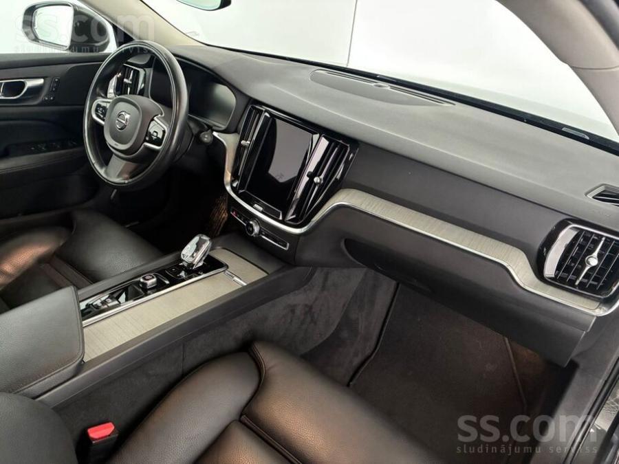 Серый Вольво B60 2021 в Рига, объемом двигателя 2.00 л и пробегом 148 тыс. км за 23490 €, фото 19 на AUTOMOTO.COM.LV