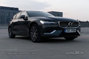Grey Volvo V60 2021 in Tartu, with an engine capacity of 2.00 L and mileage of 73 thousand km for 35000 €, photo 6 on AUTOMOTO.COM.LV