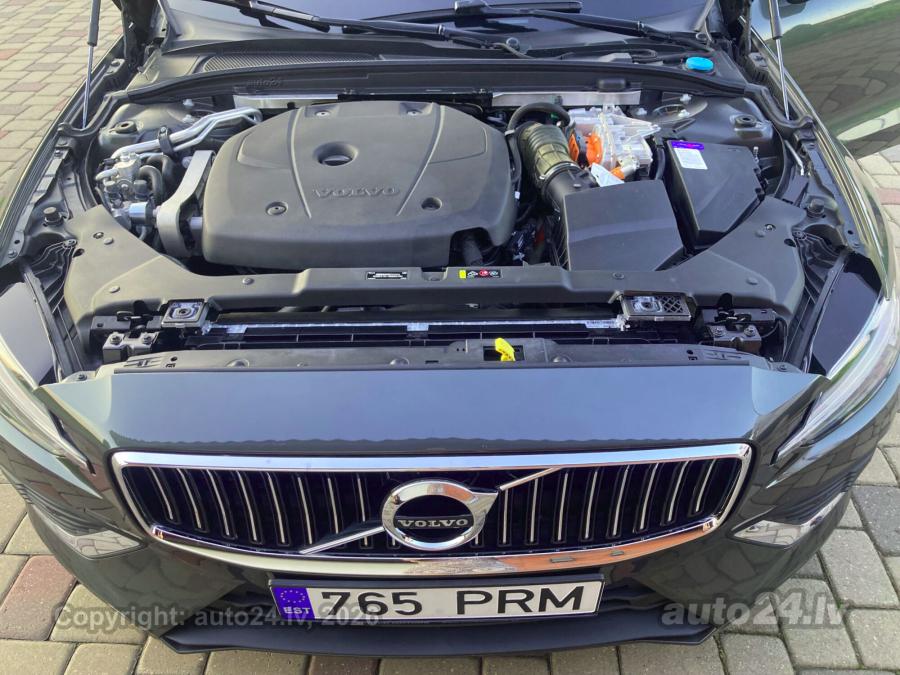 Grey Volvo V60 2021 in Tartu, with an engine capacity of 2.00 L and mileage of 73 thousand km for 35000 €, photo 19 on AUTOMOTO.COM.LV