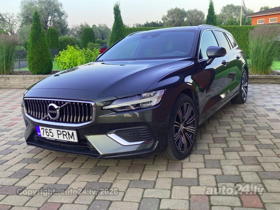 Grey Volvo V60 2021 in Tartu, with an engine capacity of 2.00 L and mileage of 73 thousand km for 35000 €, photo 20 on AUTOMOTO.COM.LV