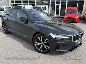 Grey Volvo V60 2021 in Tartu, with an engine capacity of 2.00 L and mileage of 179 thousand km for 20799 €, photo  on AUTOMOTO.COM.LV