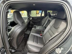Pelēks Volvo V60 2021 Tartu, ar dzinēja tilpumu 2.00 L un nobraukumu 179 tūkst. km par 20799 €, foto 13 vietnē AUTOMOTO.COM.LV