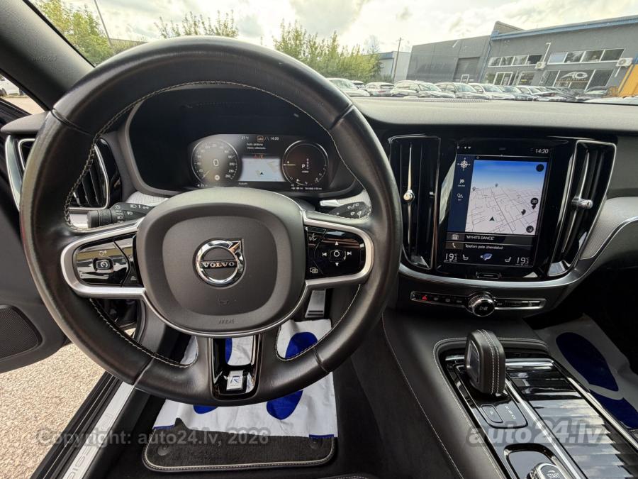 Pelēks Volvo V60 2021 Tartu, ar dzinēja tilpumu 2.00 L un nobraukumu 179 tūkst. km par 20799 €, foto 14 vietnē AUTOMOTO.COM.LV