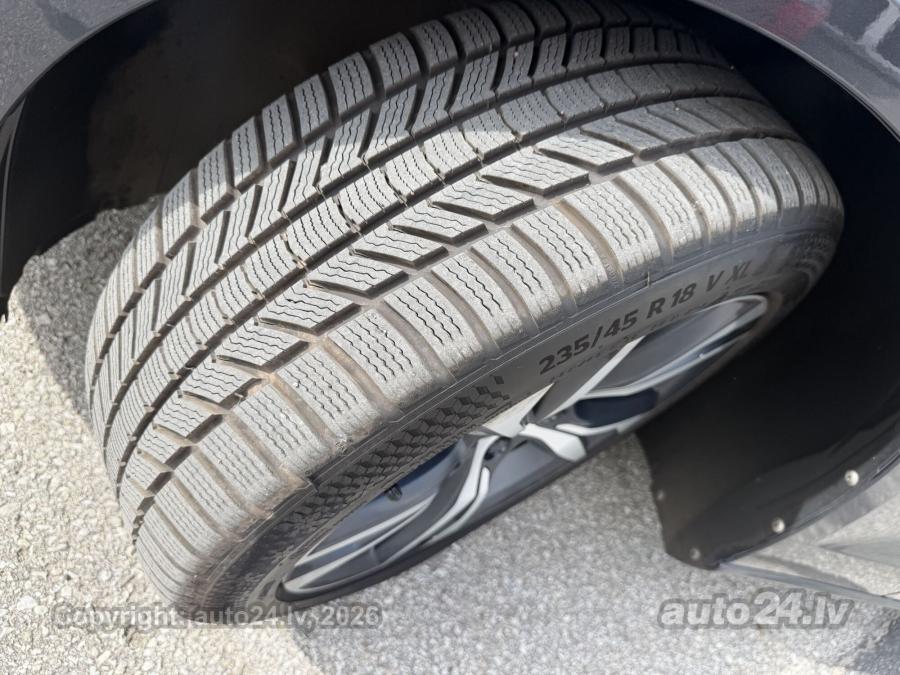 Pelēks Volvo V60 2021 Tartu, ar dzinēja tilpumu 2.00 L un nobraukumu 179 tūkst. km par 20799 €, foto 27 vietnē AUTOMOTO.COM.LV