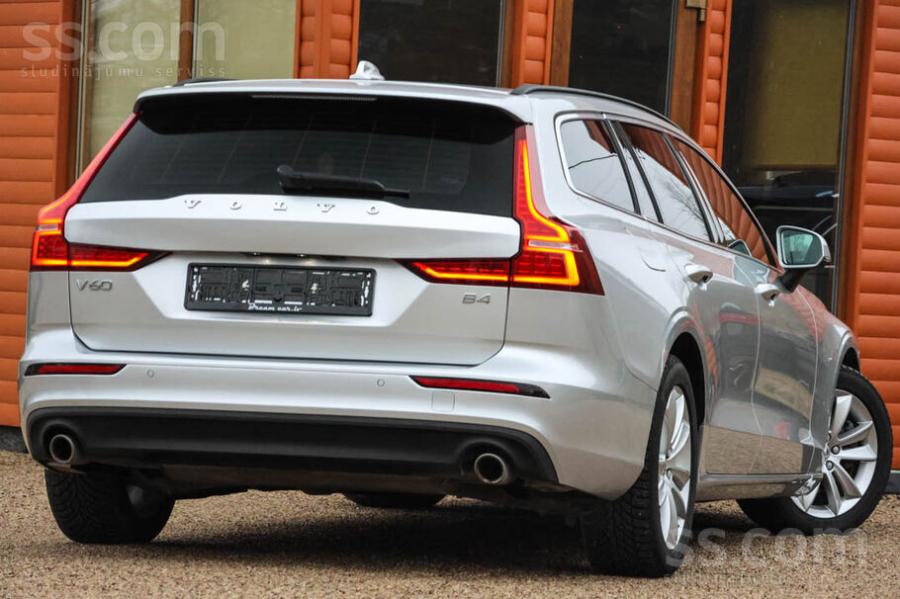 Pelēks Volvo V60 2021 Tukums, ar dzinēja tilpumu 2.00 L un nobraukumu 195 tūkst. km par 100 €, foto 5 vietnē AUTOMOTO.COM.LV