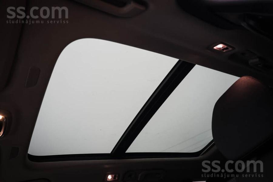 Pelēks Volvo V60 2021 Tukums, ar dzinēja tilpumu 2.00 L un nobraukumu 195 tūkst. km par 100 €, foto 17 vietnē AUTOMOTO.COM.LV