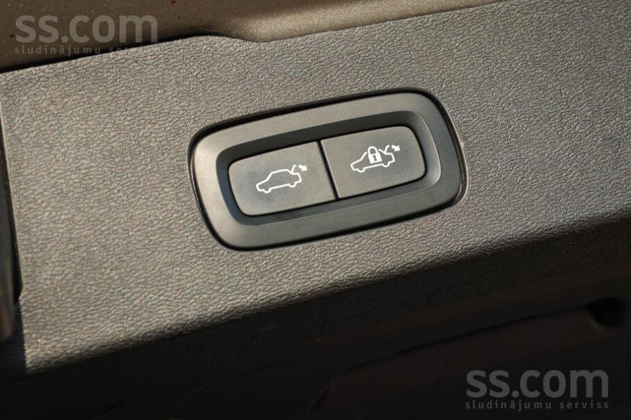 Серый Вольво B60 2021 в Тукумс, объемом двигателя 2.00 л и пробегом 226 тыс. км за 16990 €, фото 22 на AUTOMOTO.COM.LV