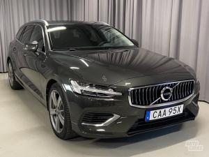 Pelēks Volvo V60 2022 Kauņa, ar dzinēja tilpumu 0.00 L un nobraukumu 65 tūkst. km par 34769 €, foto  vietnē AUTOMOTO.COM.LV