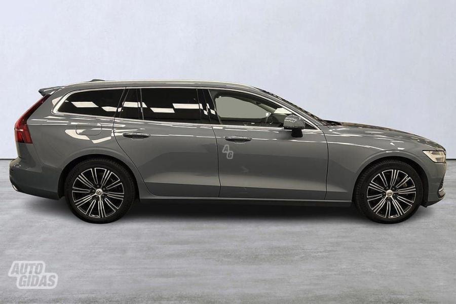 Grey Volvo V60 2022 in Kaunas, with an engine capacity of 0.00 L and mileage of 71 thousand km for 36684 €, photo 3 on AUTOMOTO.COM.LV