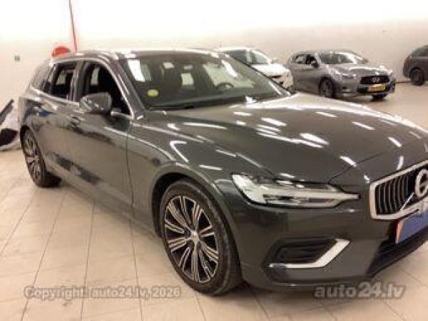 Pelēks Volvo V60 2022 Tallina, ar dzinēja tilpumu 2.00 L un nobraukumu 177 tūkst. km par 21500 €, foto 4 vietnē AUTOMOTO.COM.LV