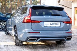 Grey Volvo V60 2022 in Tallinn, with an engine capacity of 2.00 L and mileage of 106 thousand km for 35990 €, photo 8 on AUTOMOTO.COM.LV