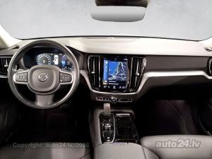 Pelēks Volvo V60 2022 Tallina, ar dzinēja tilpumu 2.00 L un nobraukumu 39 tūkst. km par 35990 €, foto 6 vietnē AUTOMOTO.COM.LV