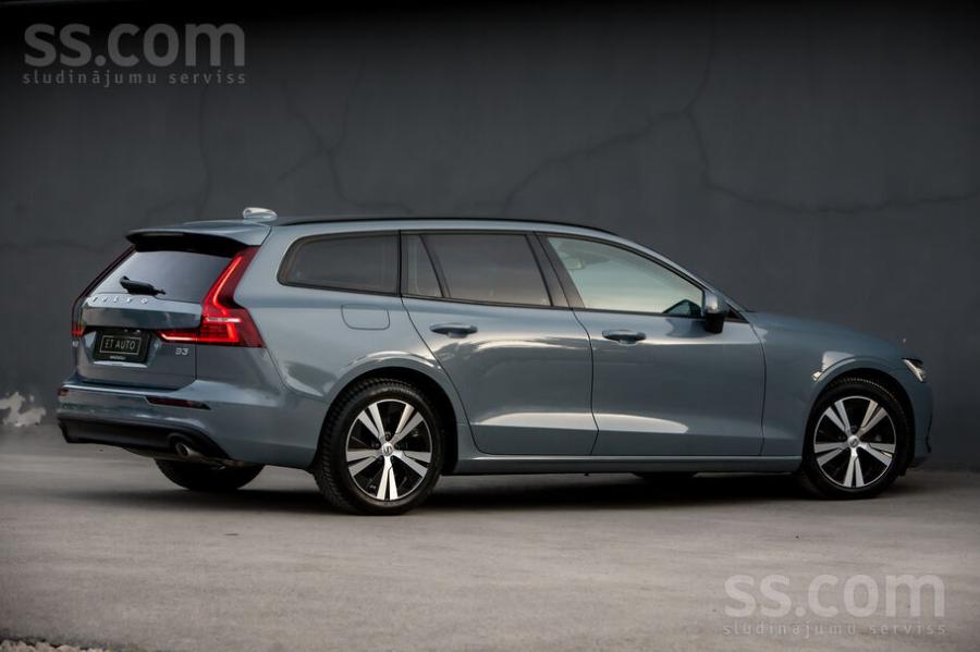 Pelēks Volvo V60 2022 Jelgava, ar dzinēja tilpumu 2.00 L un nobraukumu 193 tūkst. km par 16500 €, foto 7 vietnē AUTOMOTO.COM.LV