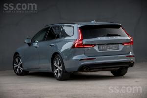 Pelēks Volvo V60 2022 Jelgava, ar dzinēja tilpumu 2.00 L un nobraukumu 193 tūkst. km par 16500 €, foto 9 vietnē AUTOMOTO.COM.LV
