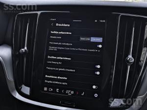 Серый Вольво B60 2022 в Тукумс, объемом двигателя 2.00 л и пробегом 219 тыс. км за 18880 €, фото 18 на AUTOMOTO.COM.LV