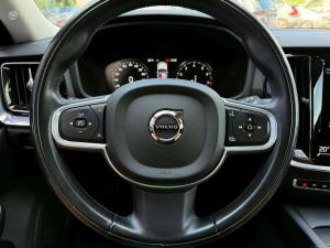 Grey Volvo V60 2022 in Kaunas, with an engine capacity of 1.97 L and mileage of 198 thousand km for 15900 €, photo 7 on AUTOMOTO.COM.LV