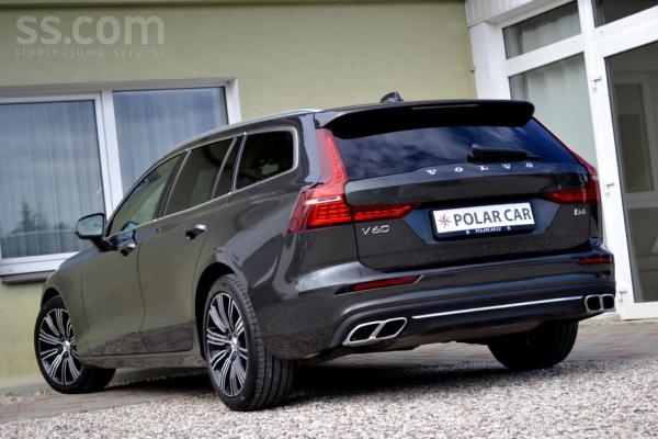Grey Volvo V60 2022 in Tukums, with an engine capacity of 2.00 L and mileage of 222 thousand km for 18990 €, photo 4 on AUTOMOTO.COM.LV