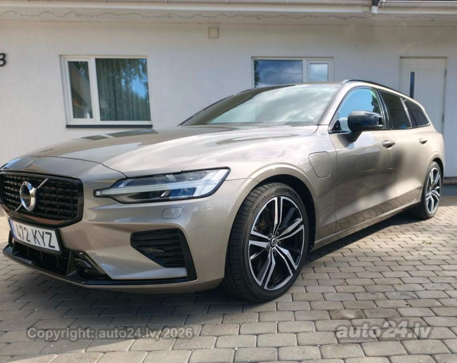 Серый Вольво B60 2022 в Пярну, объемом двигателя 2.00 л и пробегом 142 тыс. км за 28990 €, фото 3 на AUTOMOTO.COM.LV