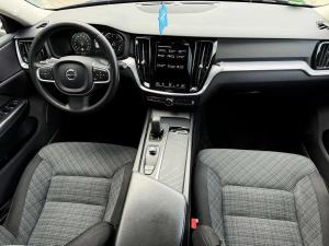 Grey Volvo V60 2022 in Kaunas, with an engine capacity of 1.97 L and mileage of 221 thousand km for 15900 €, photo 9 on AUTOMOTO.COM.LV