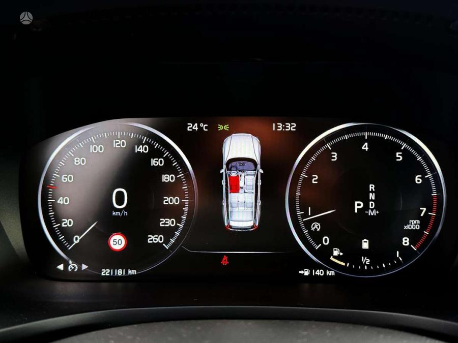 Grey Volvo V60 2022 in Kaunas, with an engine capacity of 1.97 L and mileage of 221 thousand km for 15900 €, photo 12 on AUTOMOTO.COM.LV