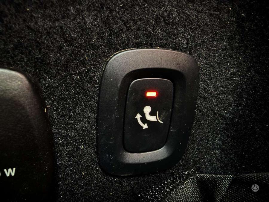 Серый Вольво B60 2022 в Каунас, объемом двигателя 1.97 л и пробегом 221 тыс. км за 15900 €, фото 15 на AUTOMOTO.COM.LV