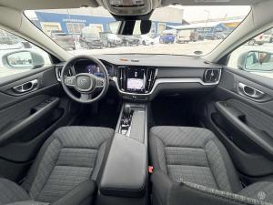 Pelēks Volvo V60 2023 Šauļi, ar dzinēja tilpumu 1.97 L un nobraukumu 30 tūkst. km par 21900 €, foto 10 vietnē AUTOMOTO.COM.LV