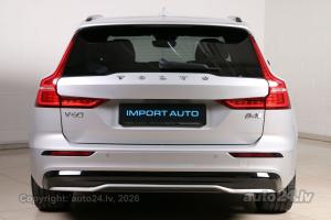 Pelēks Volvo V60 2023 Pērnava, ar dzinēja tilpumu 2.00 L un nobraukumu 51 tūkst. km par 36990 €, foto 6 vietnē AUTOMOTO.COM.LV