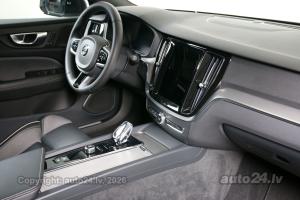Pelēks Volvo V60 2023 Pērnava, ar dzinēja tilpumu 2.00 L un nobraukumu 51 tūkst. km par 36990 €, foto 10 vietnē AUTOMOTO.COM.LV