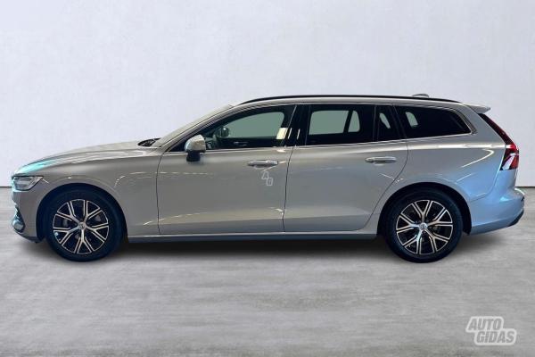 Pelēks Volvo V60 2024 Kauņa, ar dzinēja tilpumu 0.00 L un nobraukumu 45 tūkst. km par 35203 €, foto 2 vietnē AUTOMOTO.COM.LV