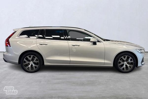 Pelēks Volvo V60 2024 Kauņa, ar dzinēja tilpumu 0.00 L un nobraukumu 45 tūkst. km par 35203 €, foto 3 vietnē AUTOMOTO.COM.LV
