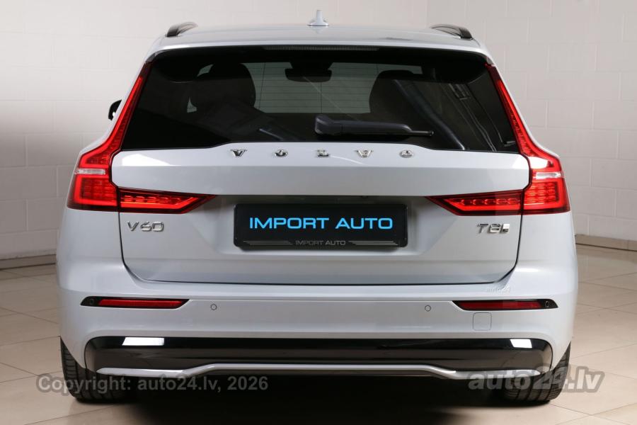 Pelēks Volvo V60 2024 Pērnava, ar dzinēja tilpumu 2.00 L un nobraukumu 28 tūkst. km par 44990 €, foto 6 vietnē AUTOMOTO.COM.LV