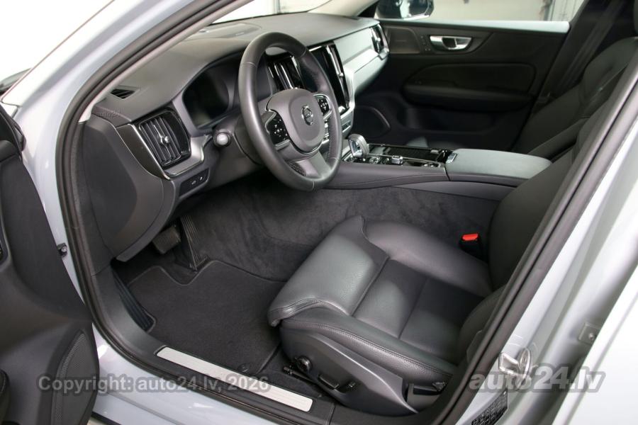 Pelēks Volvo V60 2024 Pērnava, ar dzinēja tilpumu 2.00 L un nobraukumu 28 tūkst. km par 44990 €, foto 8 vietnē AUTOMOTO.COM.LV