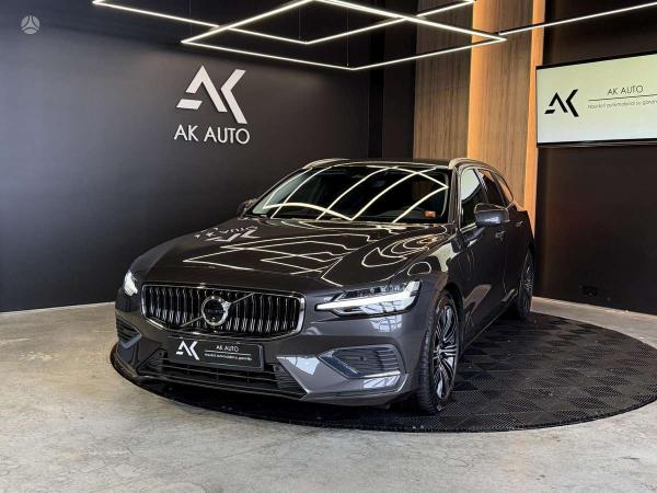 Pelēks Volvo V60 2025 Kauņa, ar dzinēja tilpumu 1.97 L un nobraukumu 14 tūkst. km par 41990 €, foto 5 vietnē AUTOMOTO.COM.LV