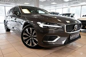 Pelēks Volvo V60 2025 Tallina, ar dzinēja tilpumu 0.00 L un nobraukumu 20 tūkst. km par 44990 €, foto 1 vietnē AUTOMOTO.COM.LV