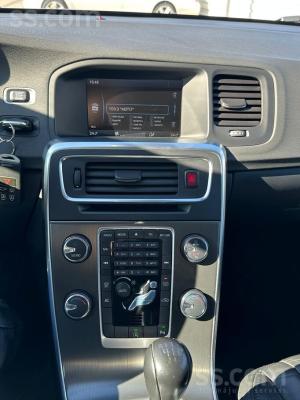 Volvo V60 2012 Rīga, ar dzinēja tilpumu 1.60 L un nobraukumu 292 tūkst. km par 5199 €, foto 13 vietnē AUTOMOTO.COM.LV